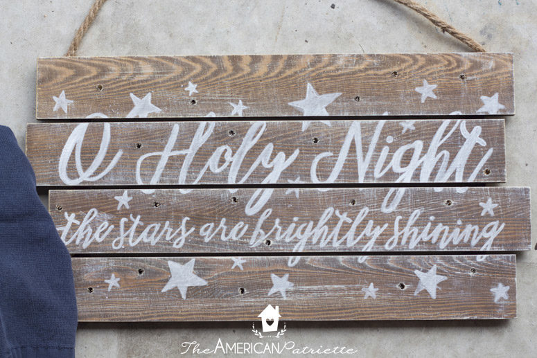 DIY Rustic Light-Up Christmas Sign - The American Patriette