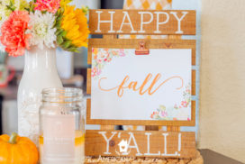 Colorful Rustic Farmhouse Fall Decor Ideas - The American Patriette
