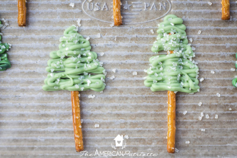 Easy Chocolate Christmas Tree Pretzels - The American Patriette